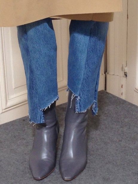 Frayed Denim & Ankle Boots – Orta Blu